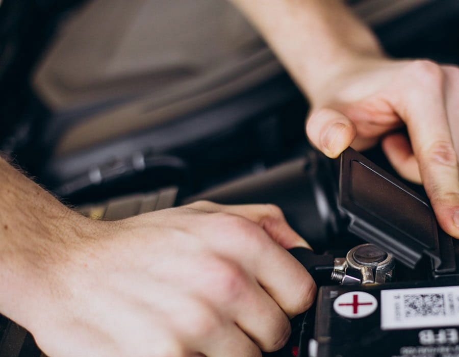 Como Economizar Bateria do Carro e Prolongar sua Vida Útil